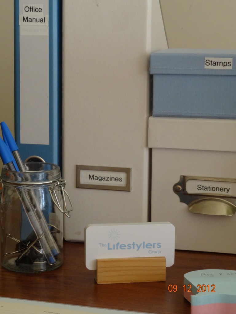 Declutter, Sort and Lable your Desk Accessories - The Lifestylers Group